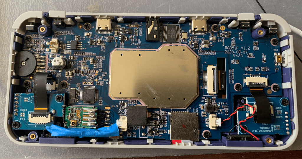Guide: Install your own Wi-Fi chip inside the RG351P – Retro Game Corps
